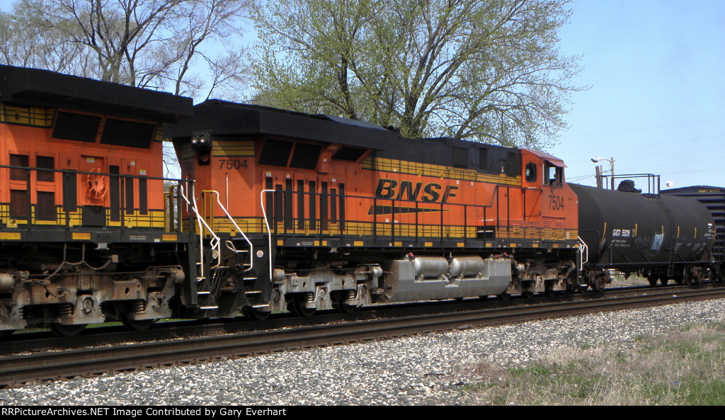 BNSF 7504